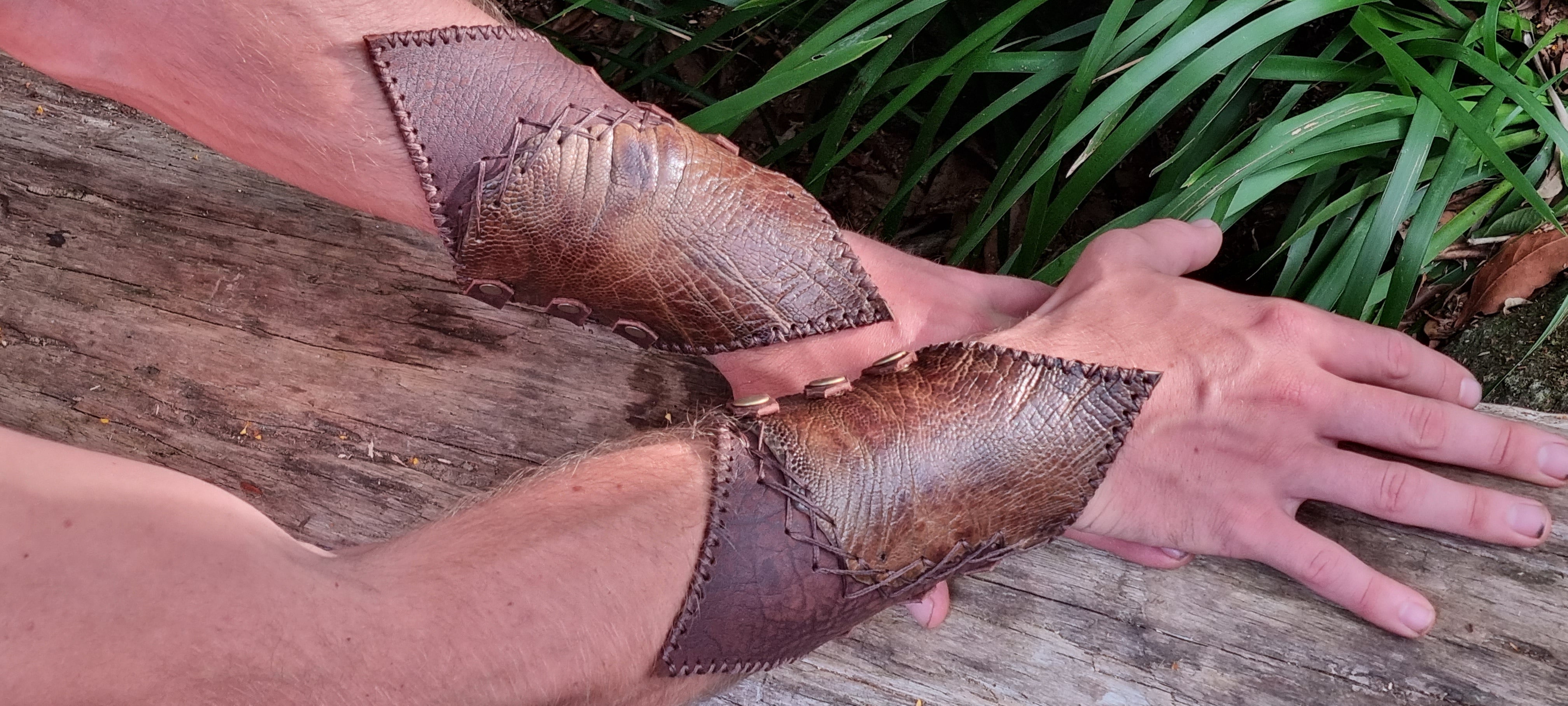 Ostrich leather gauntlets – Sacred Skins